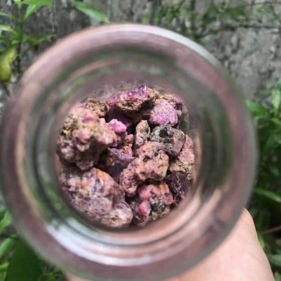 Ý Nghĩa và Tác Dụng khi sử dụng Đá Ruby Thô Vụn trong Phong Thủy - Đá ...