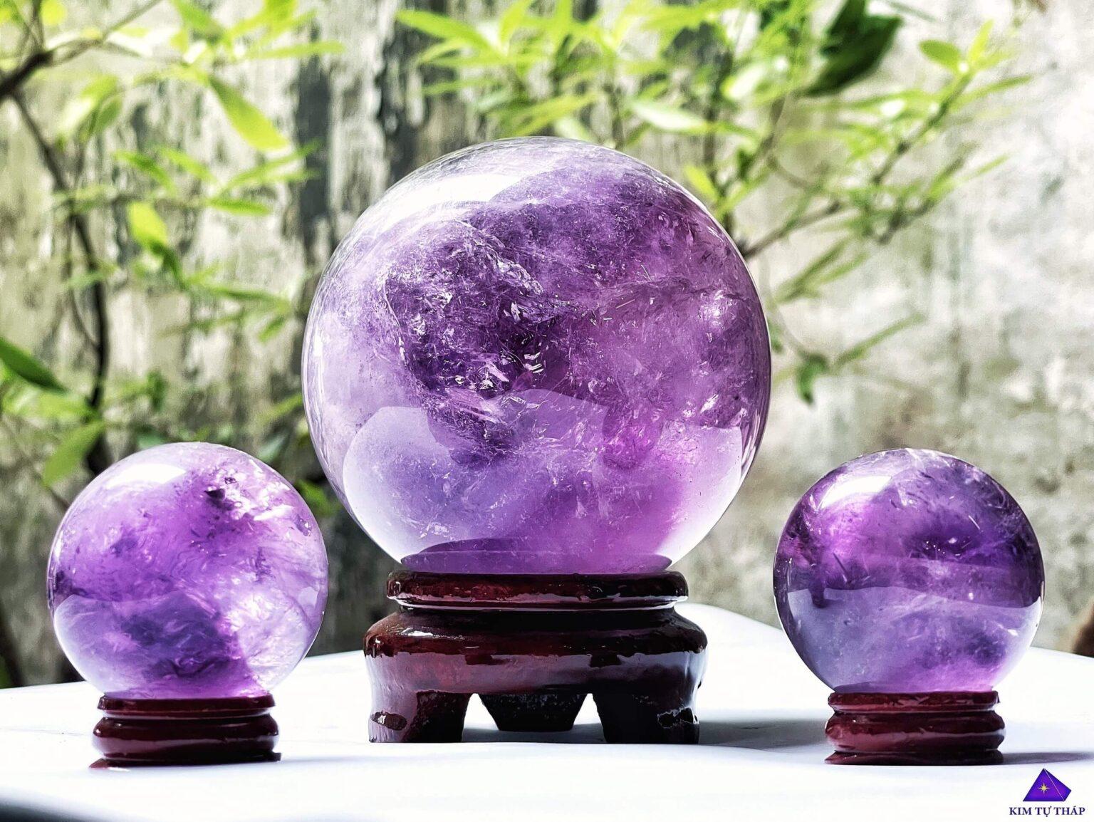 Quả Cầu Thạch Anh Tím nhỏ để bàn bao nhiêu cm?